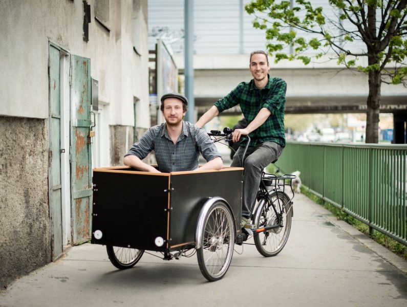 Entdecke Hut & Stiel - Bio-Austernseitlinge auf Kaffeesatz